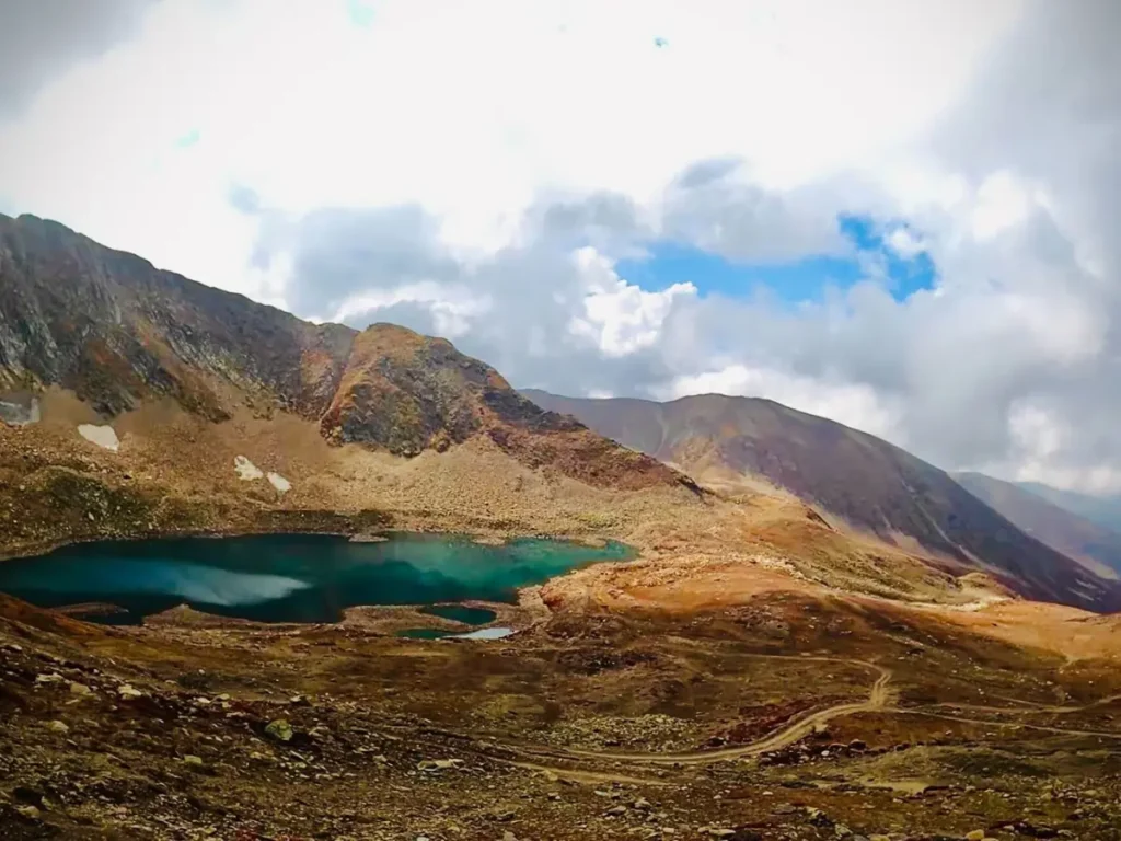 7 Best Places to Visit in Gulmarg| NineMash Blog