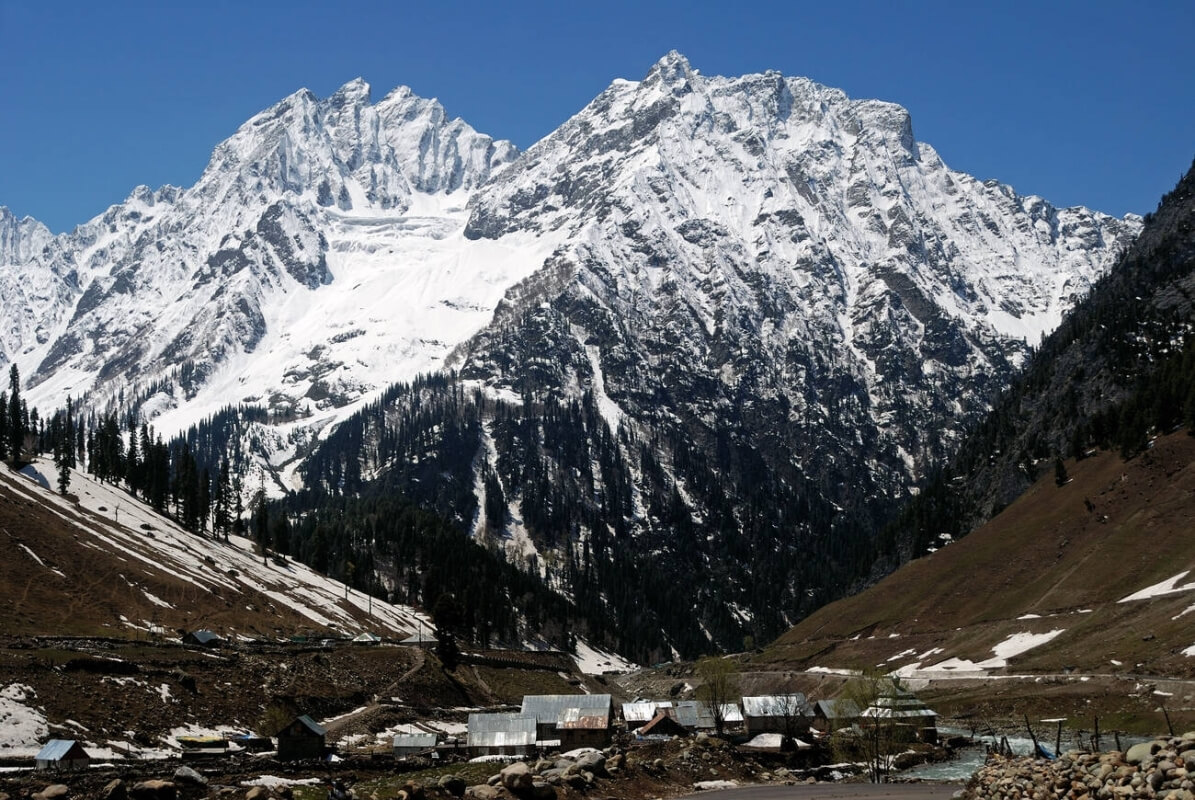 Best Time to Visit Sonamarg | Weather & Travel Tips